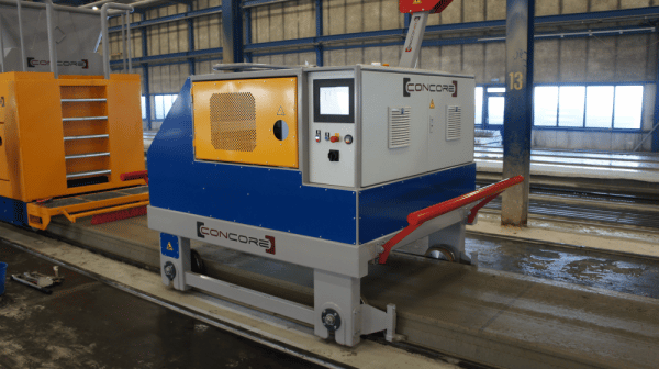 Plotting machine for precision - CONCORE | World wide and long experience